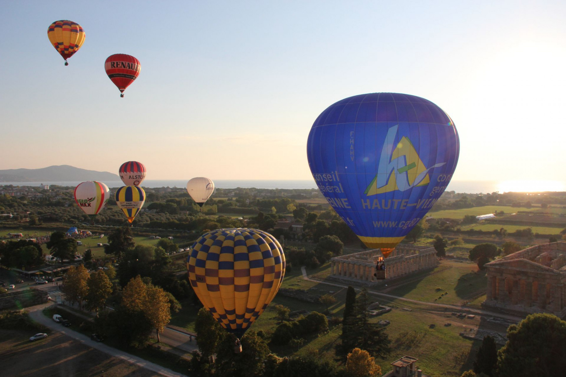 Paestum Balloon Festival: volo in mongolfiera sopra i templi | Freedome