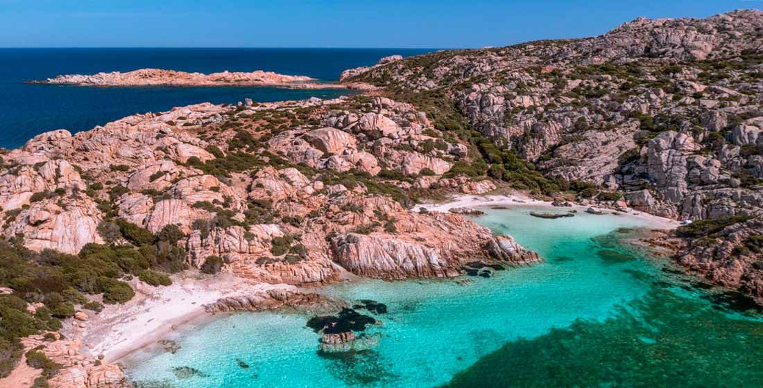 Snorkeling tour all’isola di Caprera | Freedome